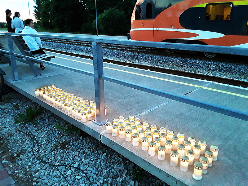 Kohila raudteejaamas mälestati juuniküüditamise ohvreid - Raplamaa Sõnumid